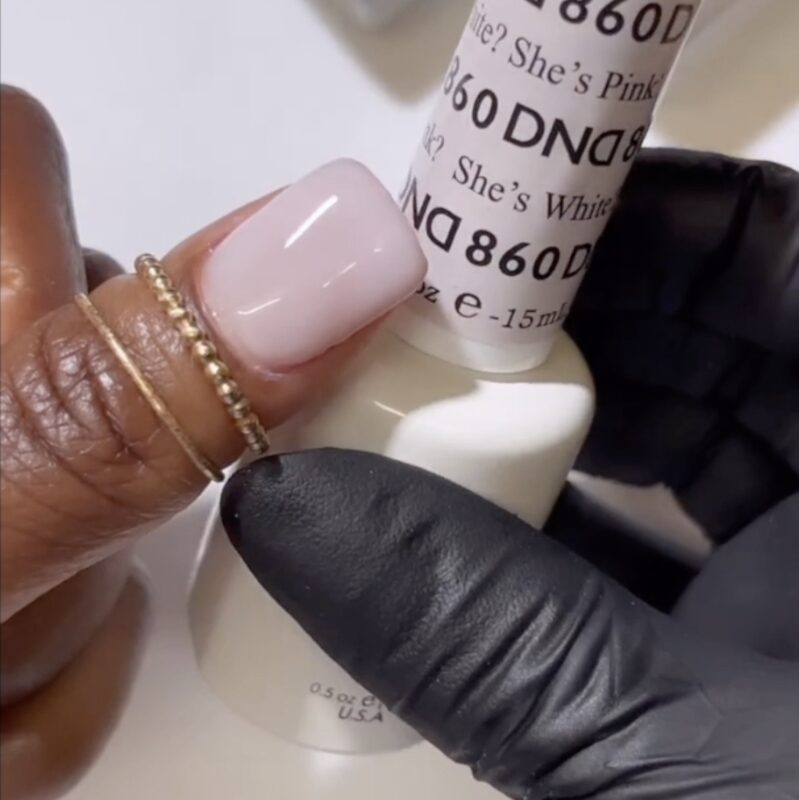 She’s White? She’s Pink? #860 – DND Gel USA